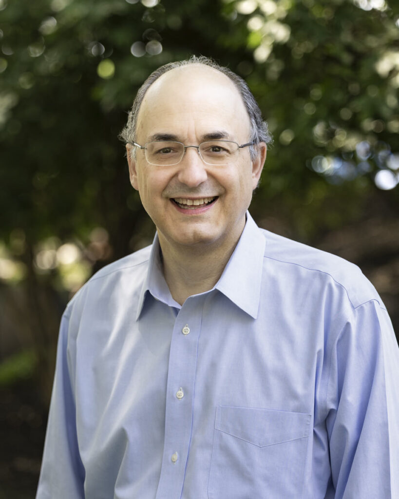 Luis Gomez - Senior Vice President | Stone Coast Fund Services